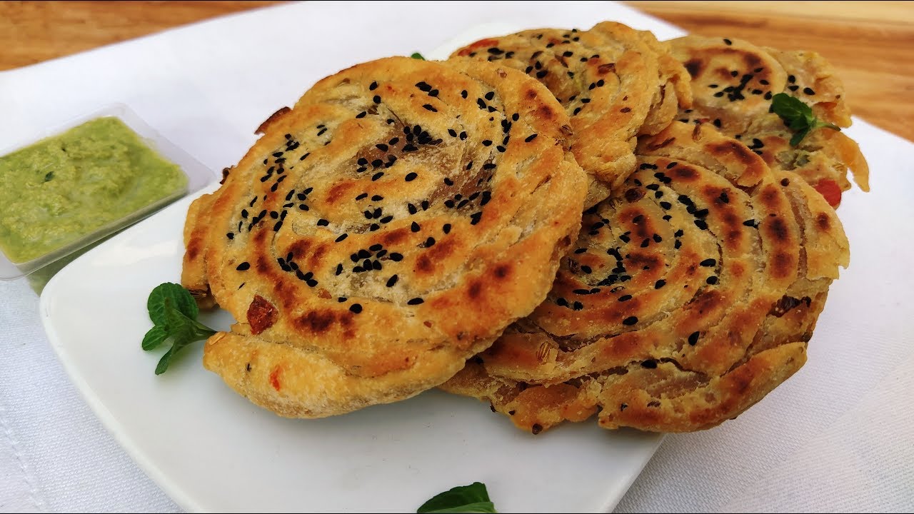 Achari Laccha Paratha | खस्ता करारा स्पेशल अचारी लच्छा पराठा - YouTube