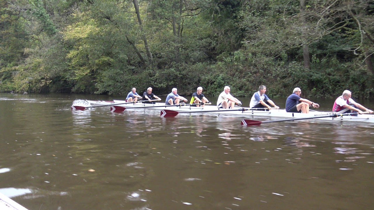 F 8 Monmouth rowing club - YouTube
