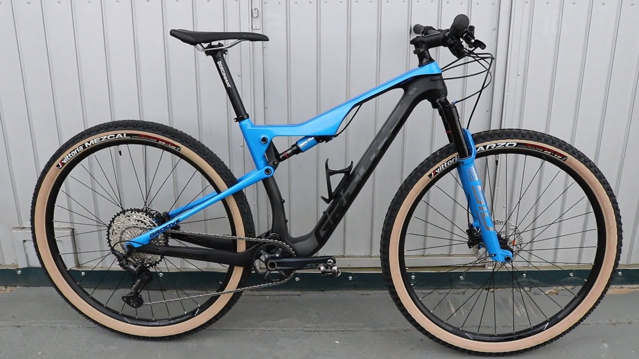 Groove Slap Carbon 2021 - Bike Check - YouTube