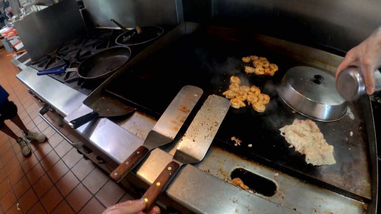 POV: 25 Minutes of On the Grill Service - YouTube
