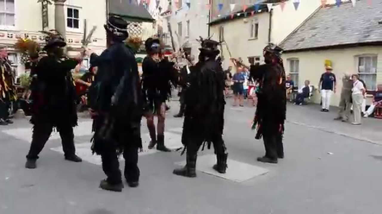 Beltane Border Morris dancing Huntress in Cawsand - YouTube