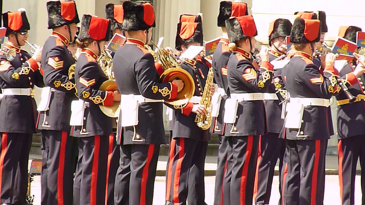 Royal Canadian Artillery Band - YouTube
