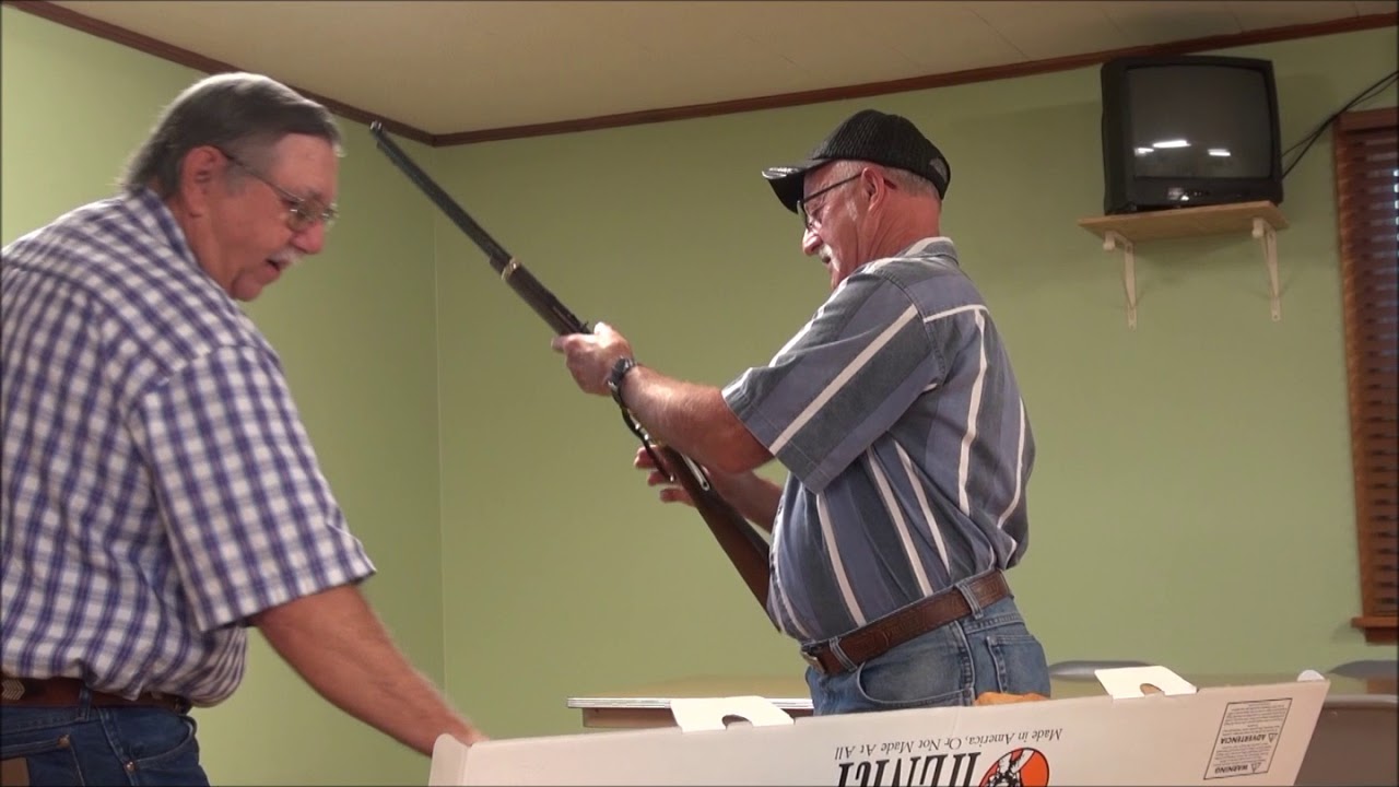 VFW honors VFW Post Commander - YouTube