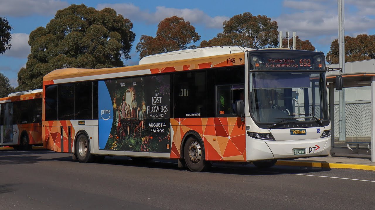 Ventura Bus 1045 Volvo B7RLE, Volgren "Optimus" - YouTube