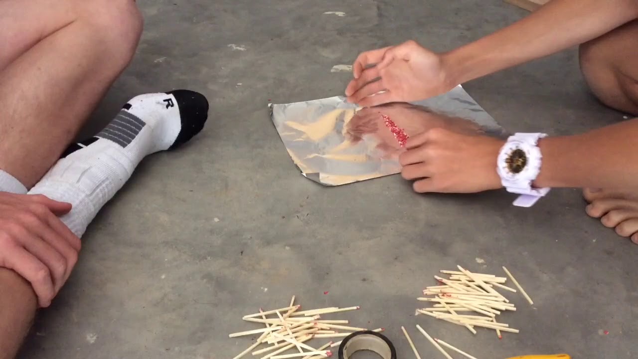 DIY FIRE CRACKER - YouTube
