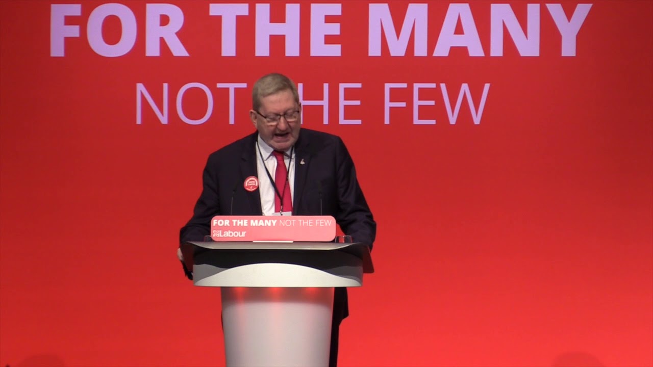 Let's keep the Corbyn flag flying here - YouTube