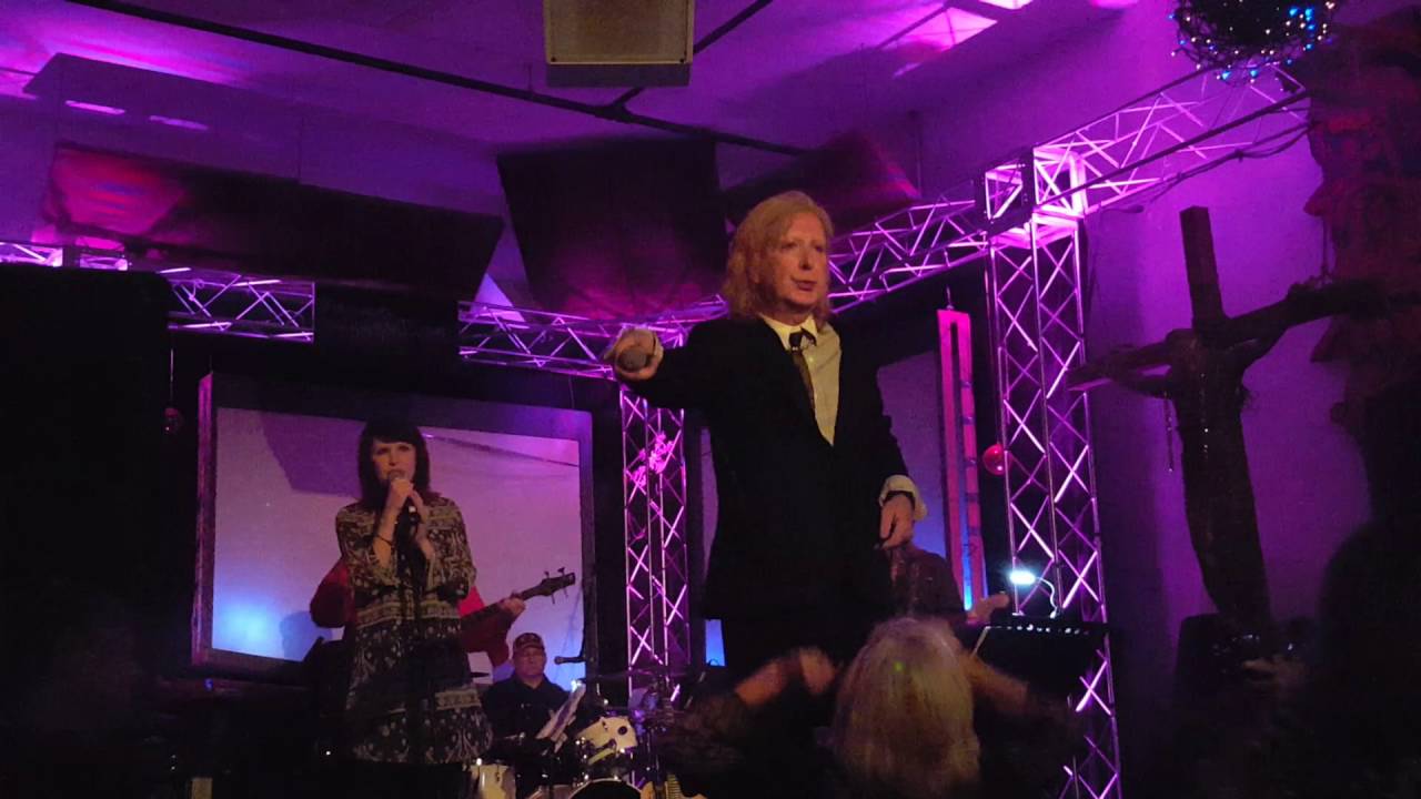 Heroes - Shea Quinn's The Band Who Sold the World - YouTube