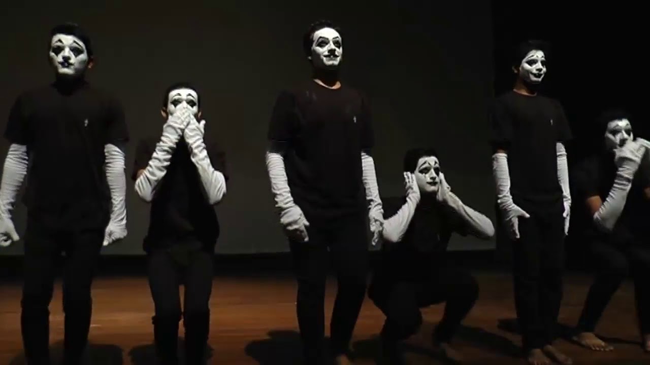 MIME ART BASED ON INDIAN INDEPENDENCE FIGHT... - YouTube