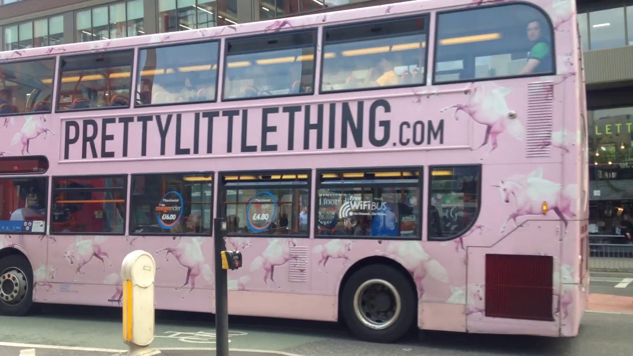 Stagecoach Manchester 19499 Advert PrettyLittleThing.com at Piccadilly ...