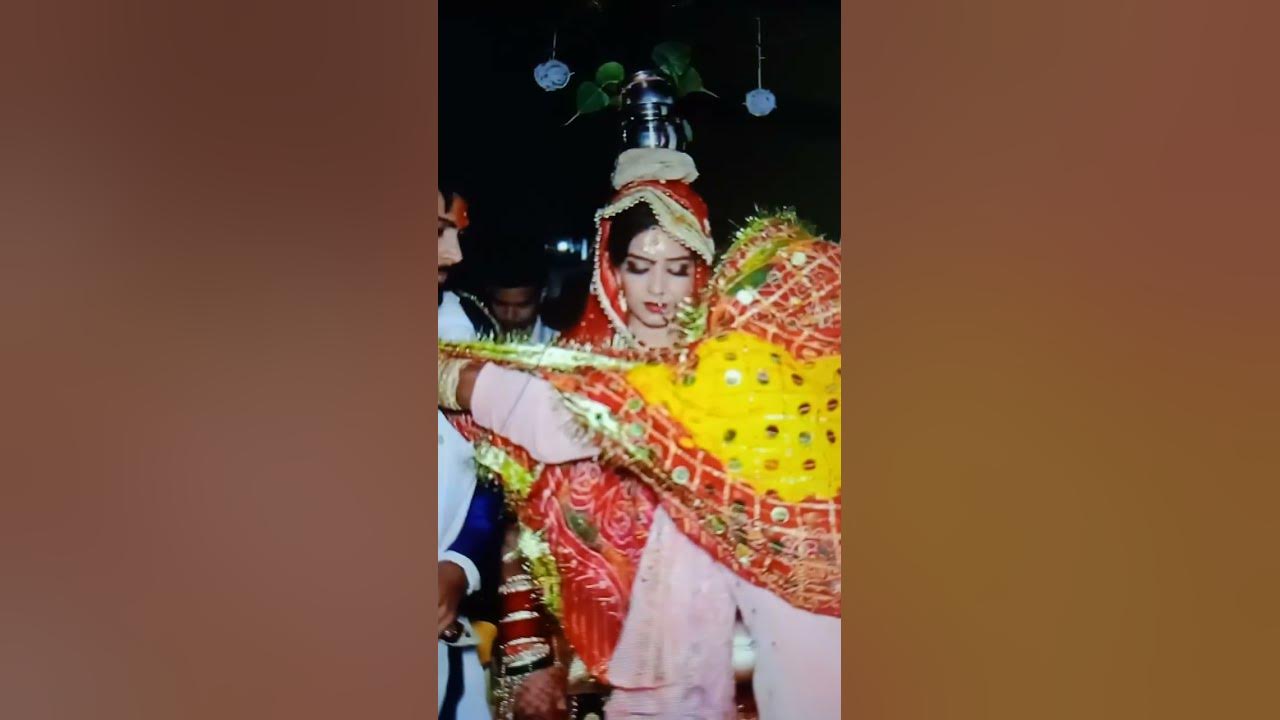 # short # Dulha Dulhan ka Sina Napte Hue Dulhe ki Ma !! Ye Sadi Ki Rasm ... # short # Dulha Dulhan ka Sina Napte Hue Dulhe ki Ma !! Ye Sadi Ki Rasm ...
