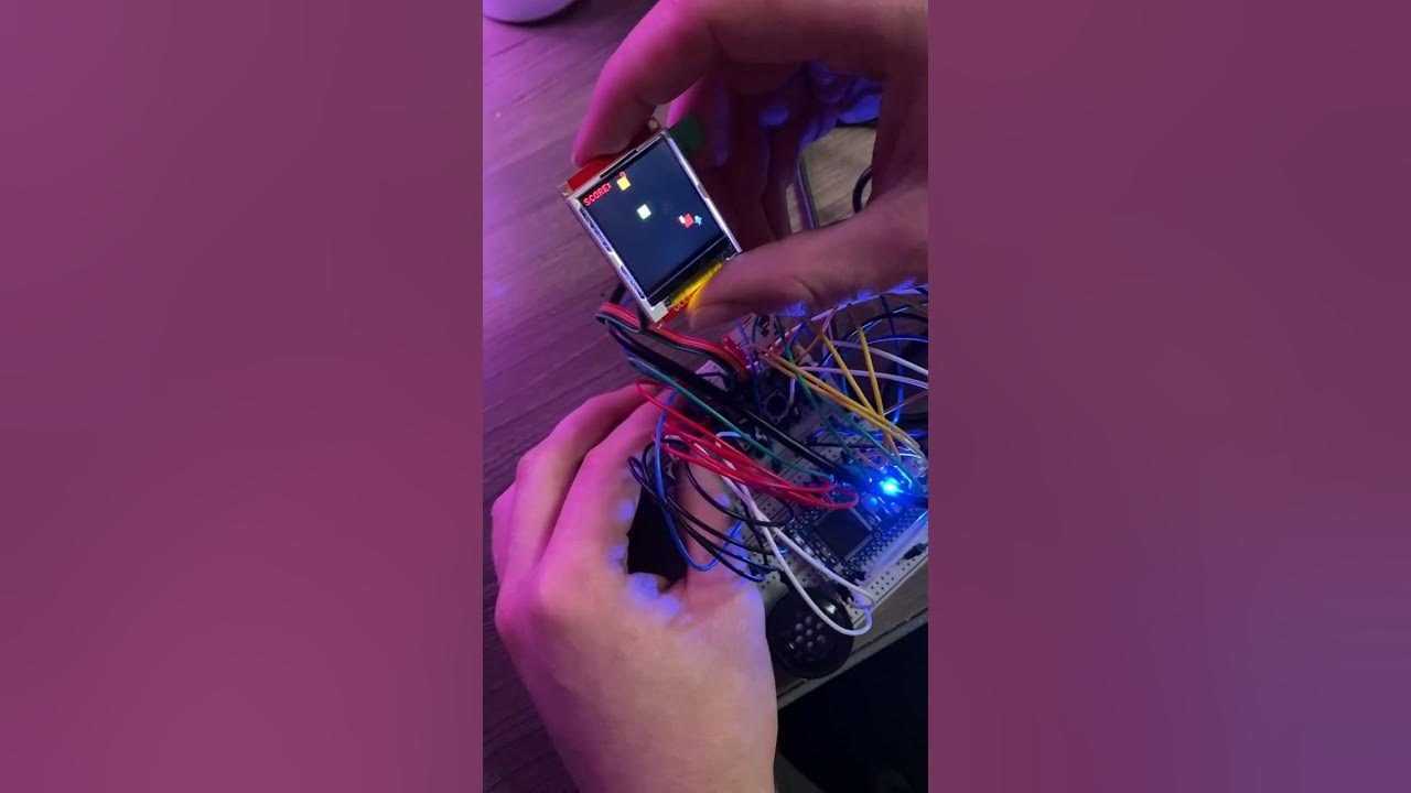 ECE 2035 P2-2 Baseline Features Demo - YouTube