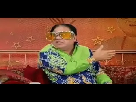 Hasb e Haal - 1 November 2015 | Azizi as TV Viewer Nazir Malik - YouTube