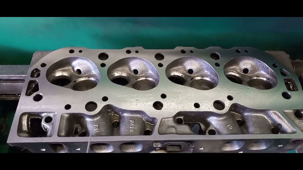 Big block 781 milling and finishing up heads - YouTube