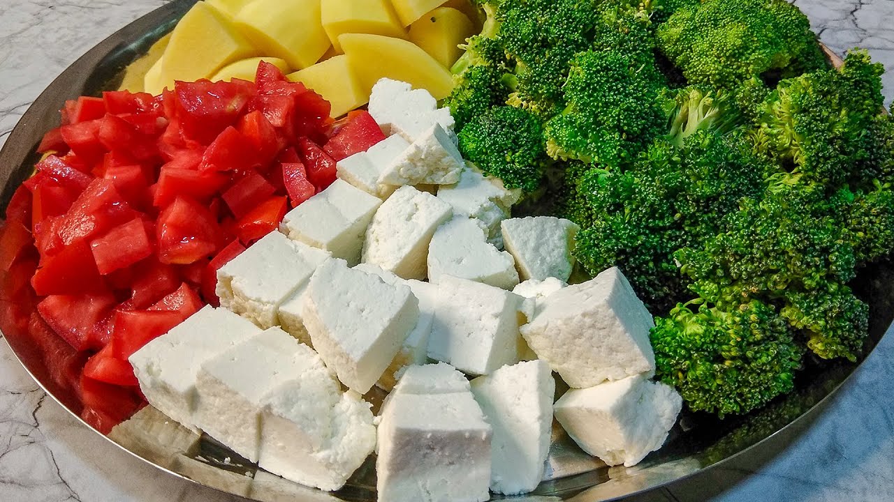 Broccoli ki Sabzi | Broccoli Paneer Curry Recipe | Healthy and ...