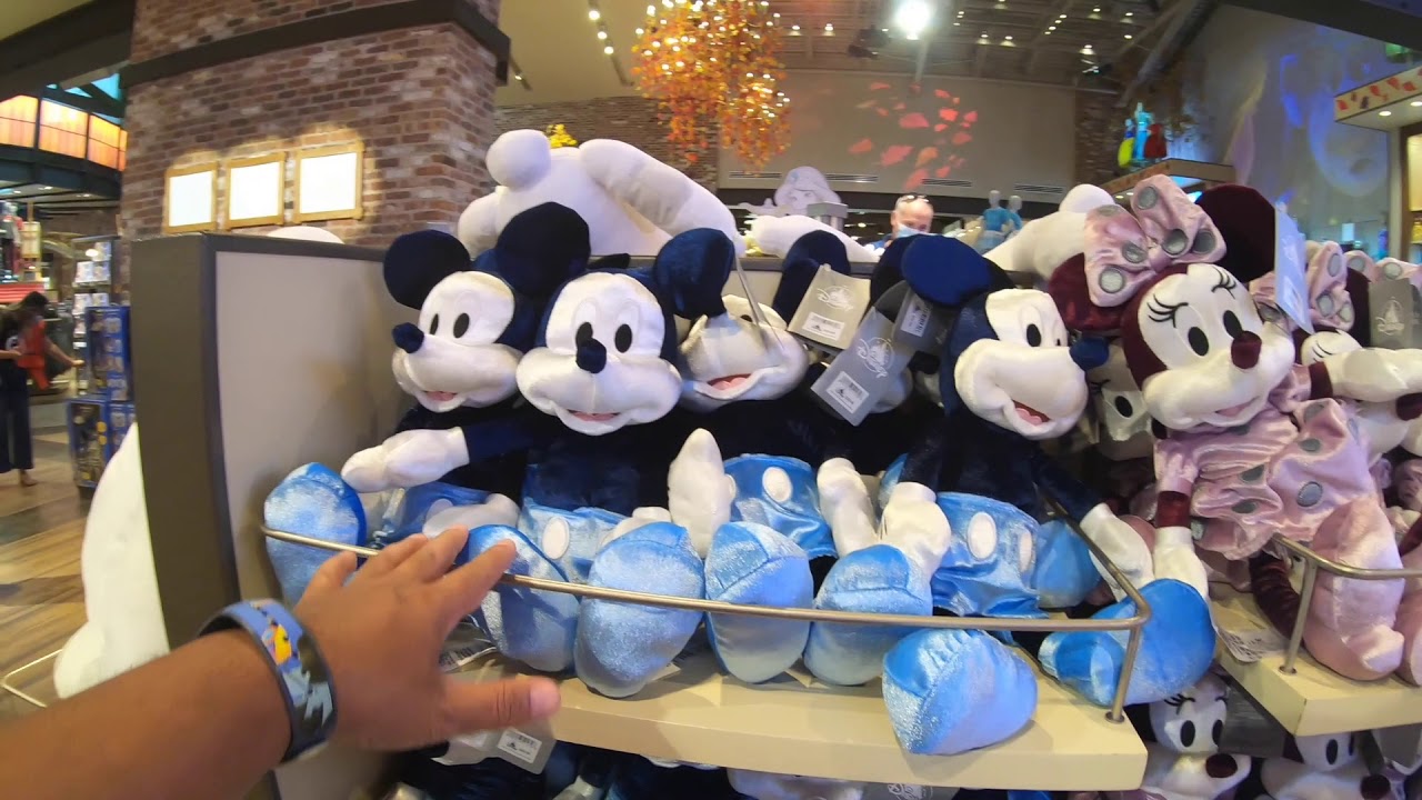 World Of Disney New Items, New Merch and More! At Disney Springs - YouTube