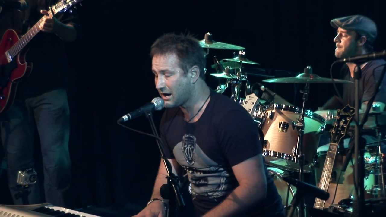 Kristian Jackson - Blood Eyes Sunrise, Live At The Basement. - YouTube