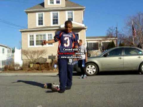 Kid reckless nd g-mess playing around - YouTube