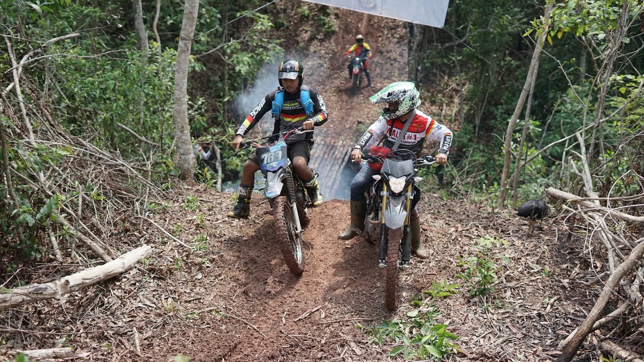 Wira Amur Adventure Trail dalam rangjka HUT Penerbad WALET#1 - YouTube