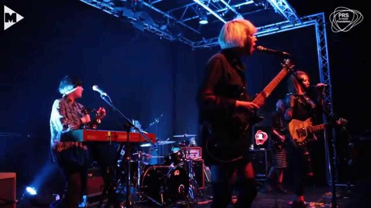PINS - Young Girls (live at The Great Escape 2015) - YouTube
