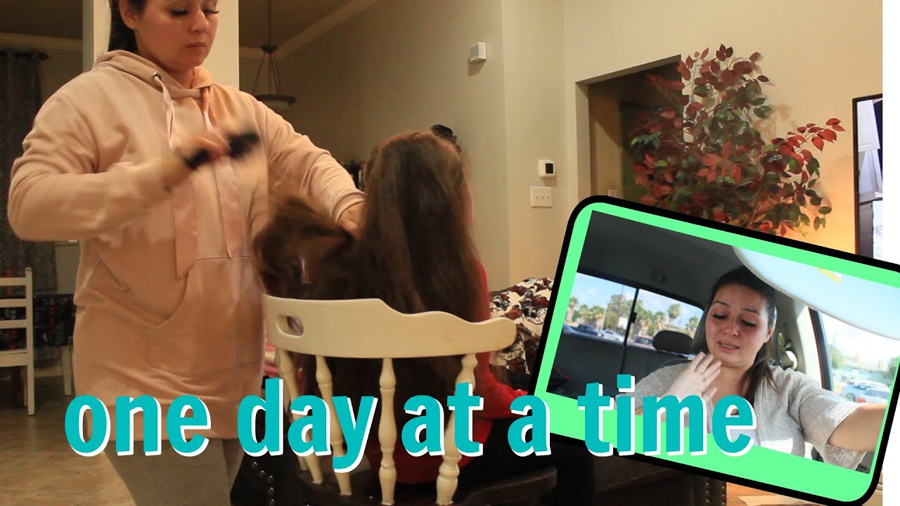 DAY IN THE LIFE OF A STAY AT HOME MOM | MOM LIFE - YouTube