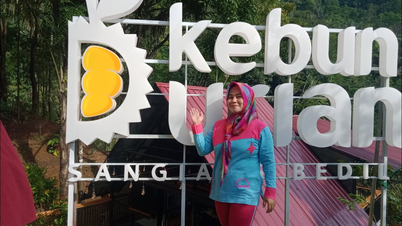 WISATA SANGIANG BEDIL KEBUN DURIAN DARMARAJA SUMEDANG - YouTube