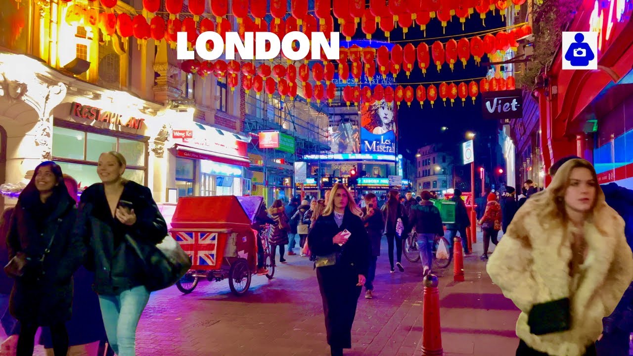 Central London Winter Walk 🇬🇧 Nightlife West End, Piccadilly Circus to ...