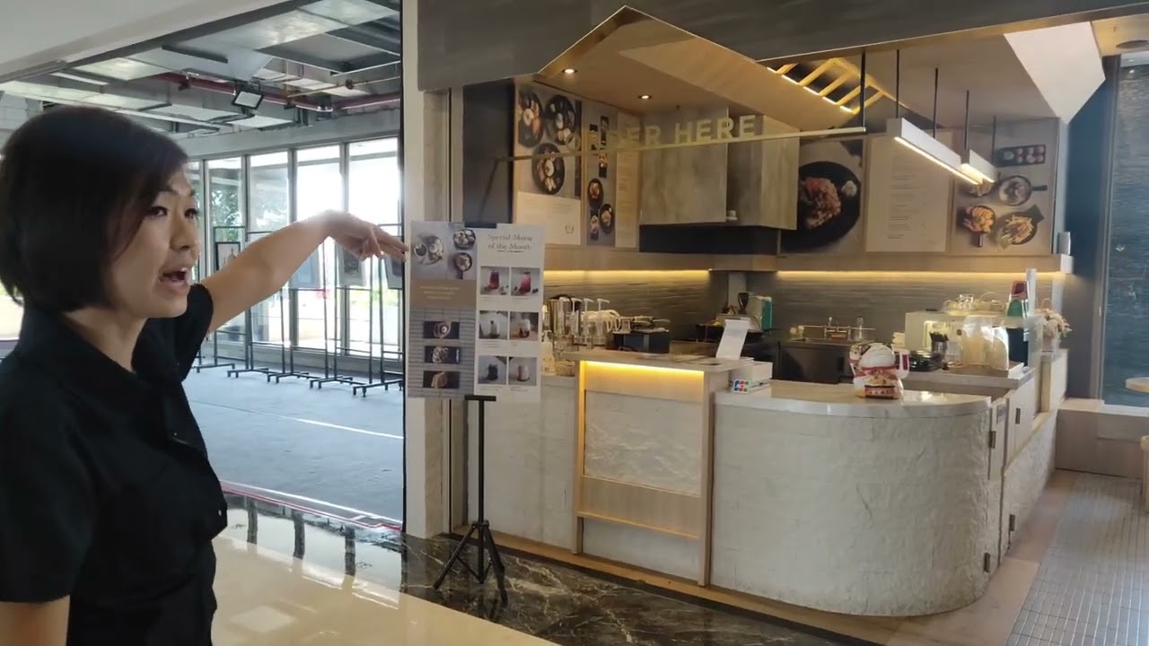 behind design ideas!! jumbo cafe di tentrem mall semarang Dari sang ...