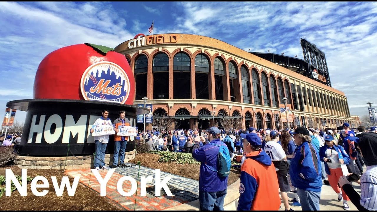 Citi Field baseball stadium walk tour | Outside the stadium - YouTube