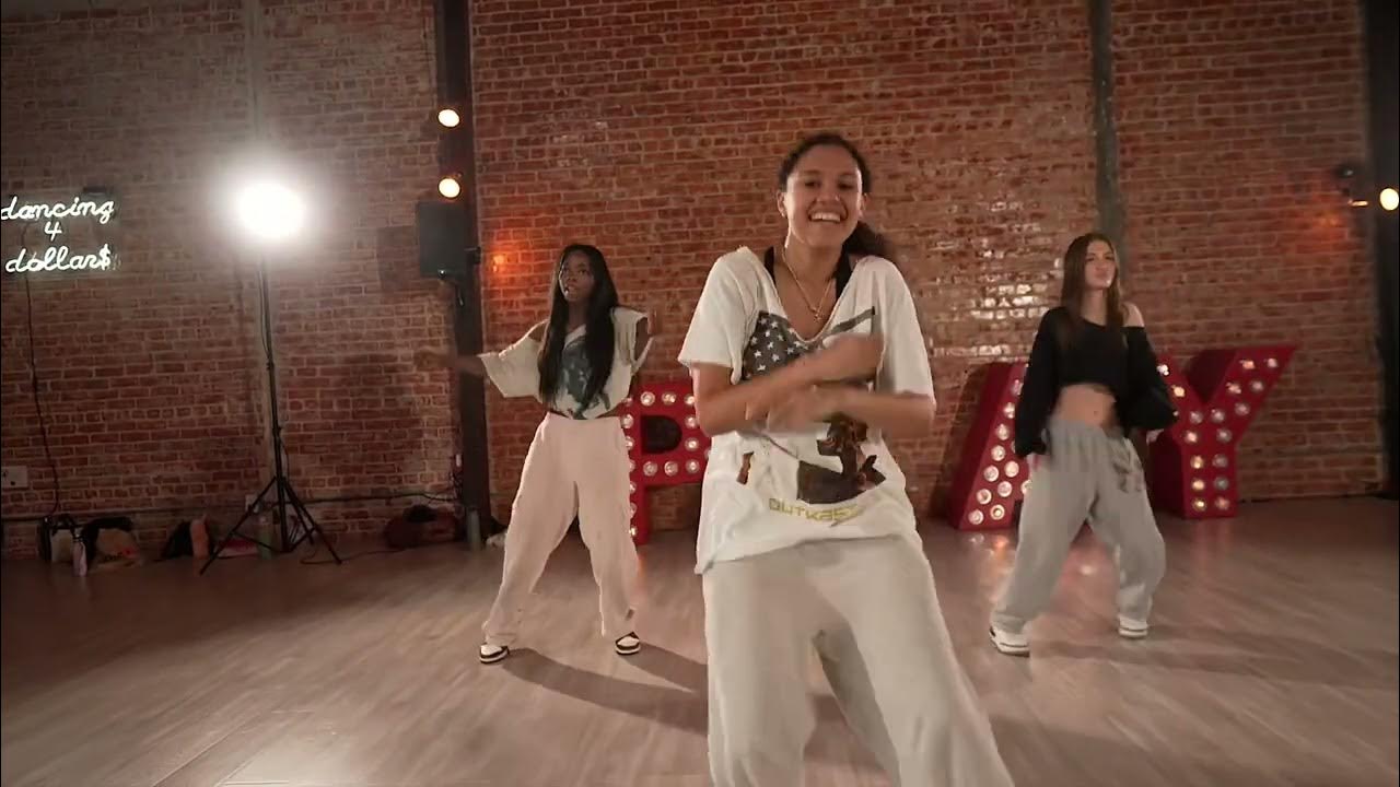 “Commas” by Ronylove PlaygroundLA beg/int Hip Hop class - YouTube