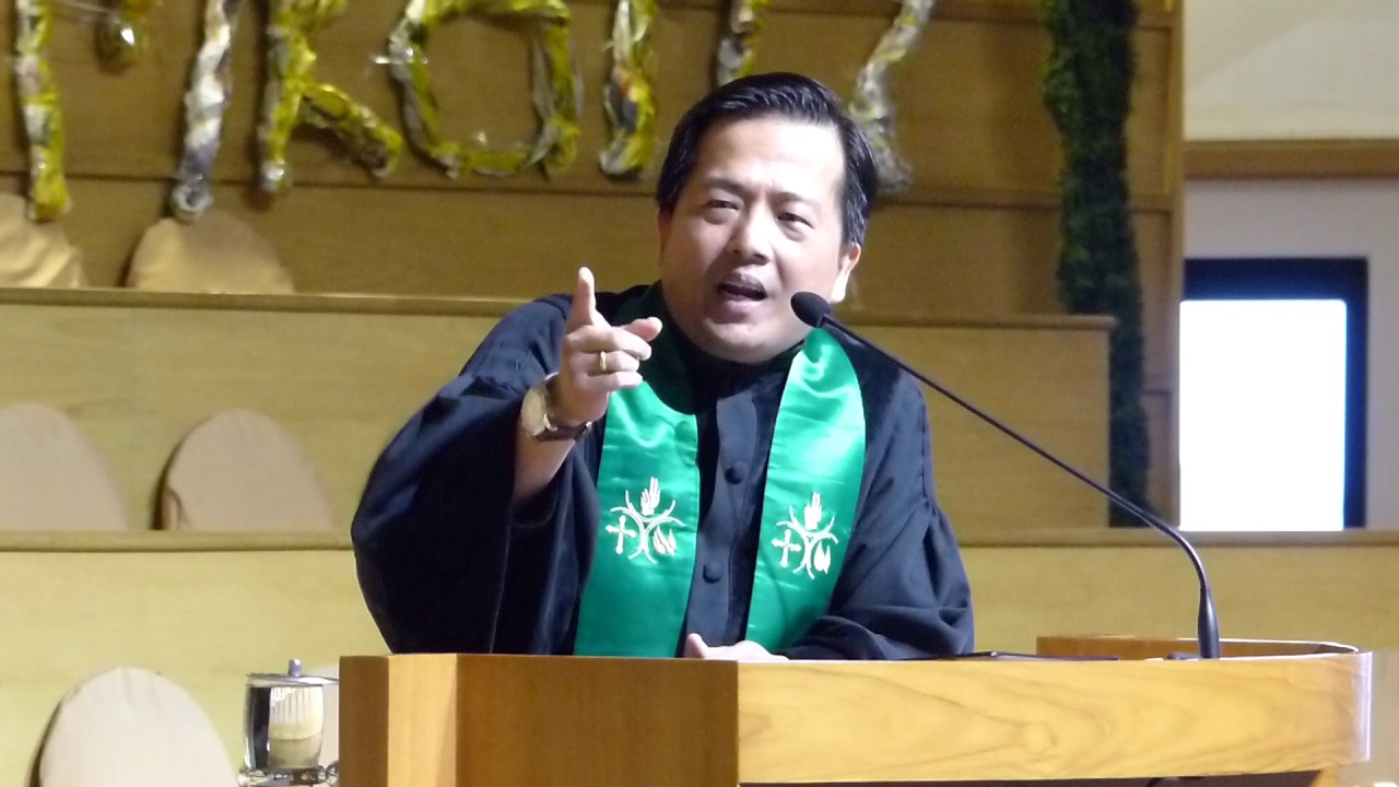 Khotbah Pdt. Darwin Darmawan (GKI Bogor Baru) - GKI SURYA UTAMA. - YouTube