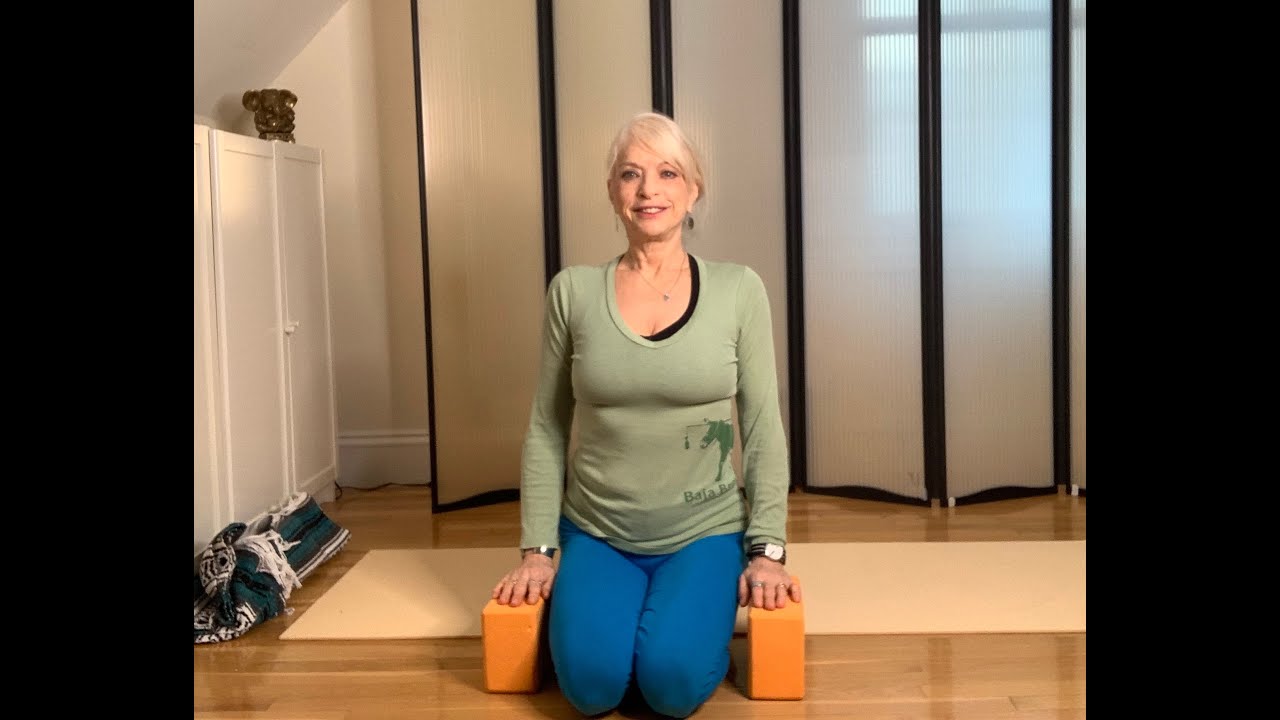ON THE FLLOR 15-min YOGA: TOP-BOTTOM/FRONT'BACK - YouTube