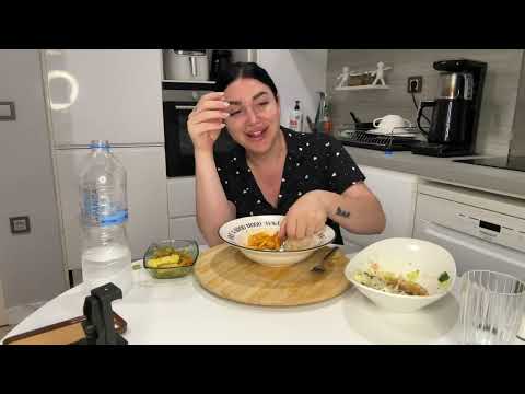 ASMR MUKBANG ( karidesli penne arabita ) salata sebze haşlama.   #asmr #viral 