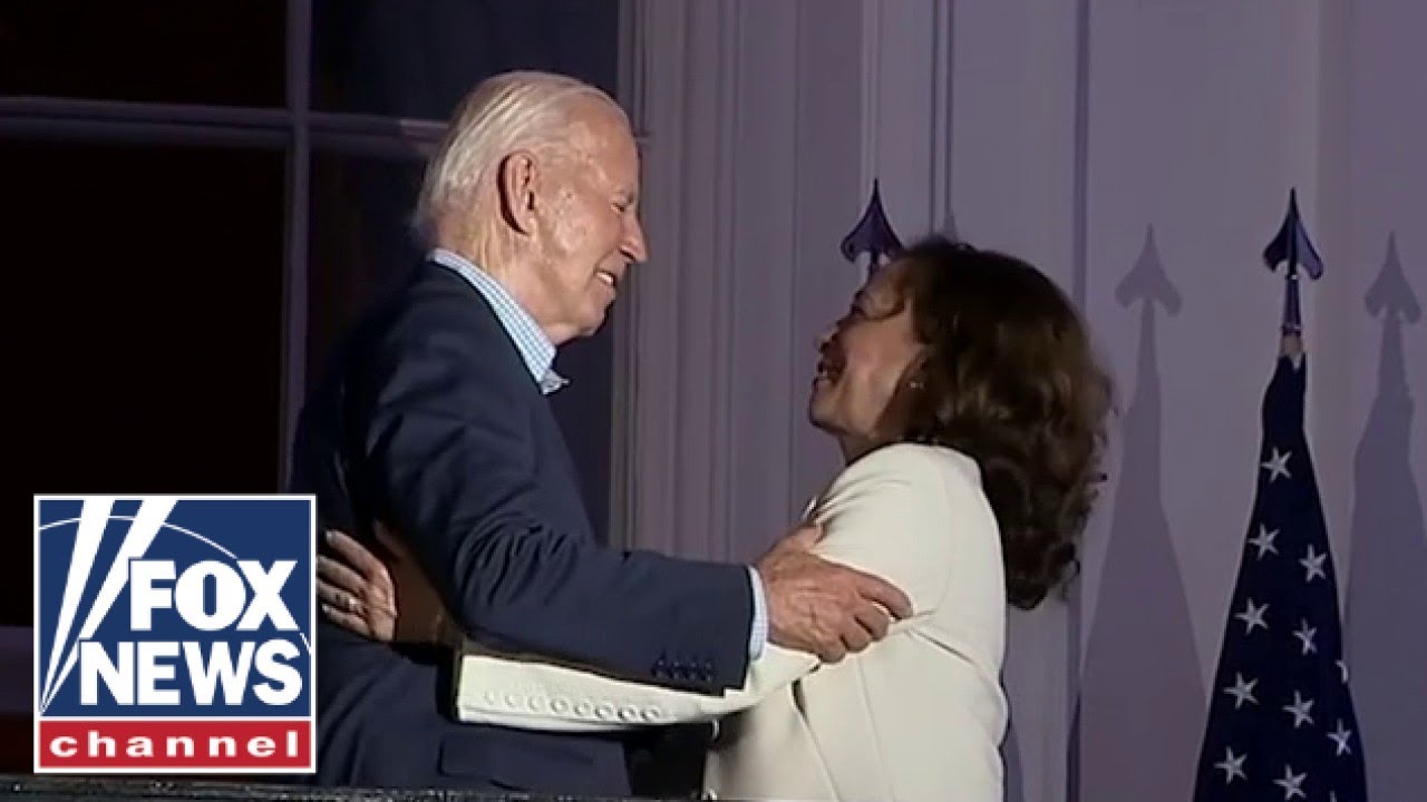 Biden, Harris show united front at July 4th celebrations - YouTube