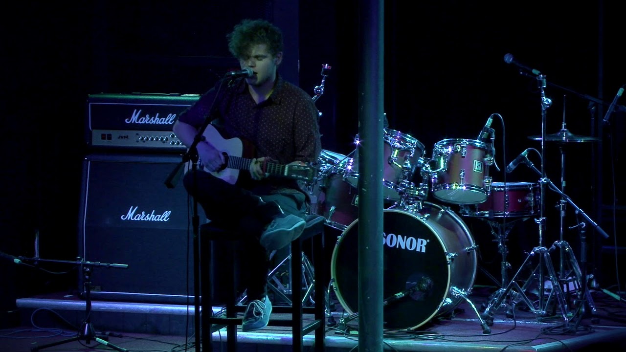 Sean Lyons-Small Talk / Live @ The Rainbow Room - YouTube