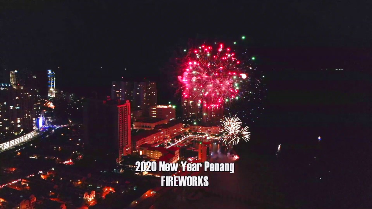 2020 New Year Penang Celebration fireworks...by RGB - YouTube