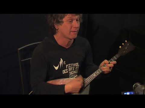 Incredible Alexey Arkhipovsky (balalayka) - YouTube