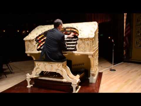 Ken Double plays the pipe organ at the Embassy - YouTube