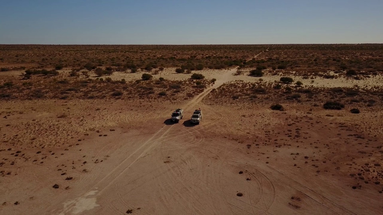 A 4x4 Trip Across The Simpson Desert Part 2 - YouTube