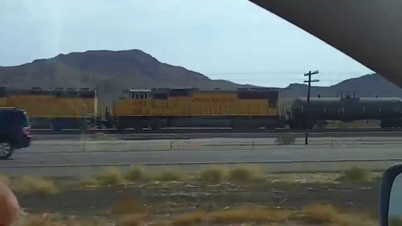 Union Pacific 5334 North, Tucson, Az 2010 - YouTube