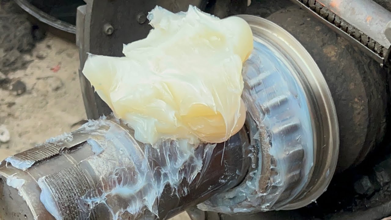 Wheel Bearing Grease | Amazing Repair Technique - YouTube