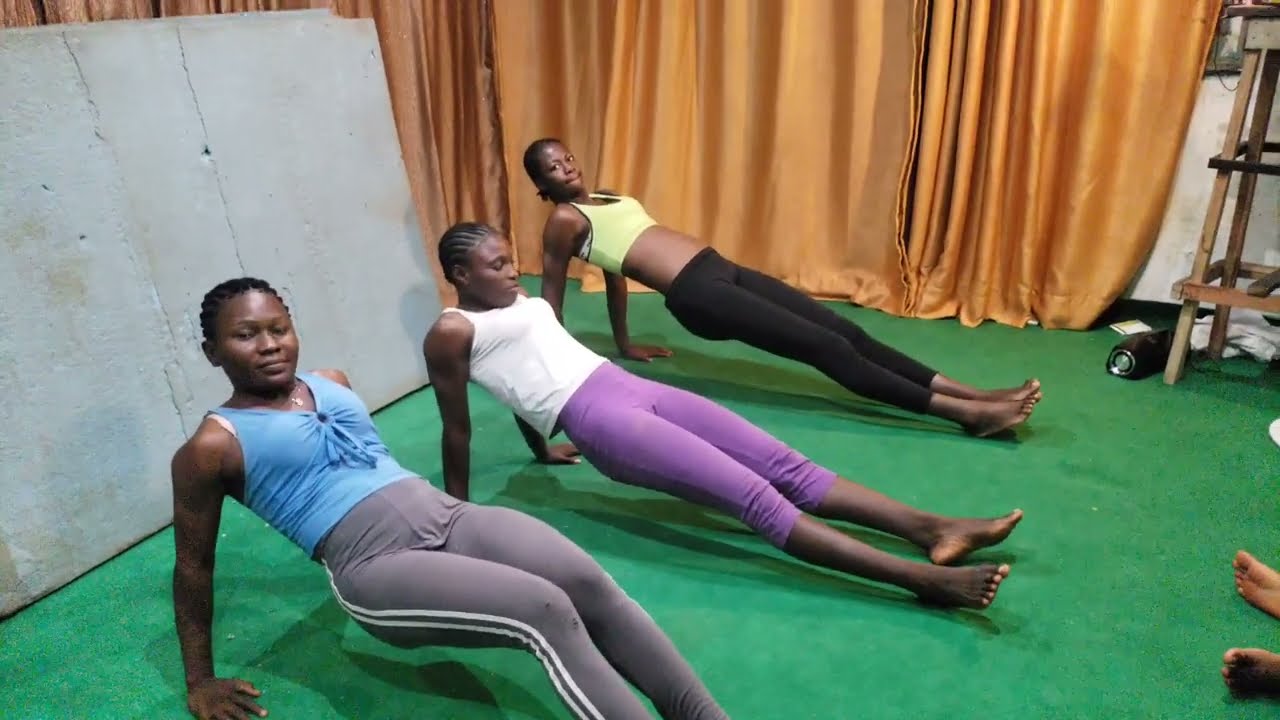 Everyone takes a bite from the bench press - YouTube