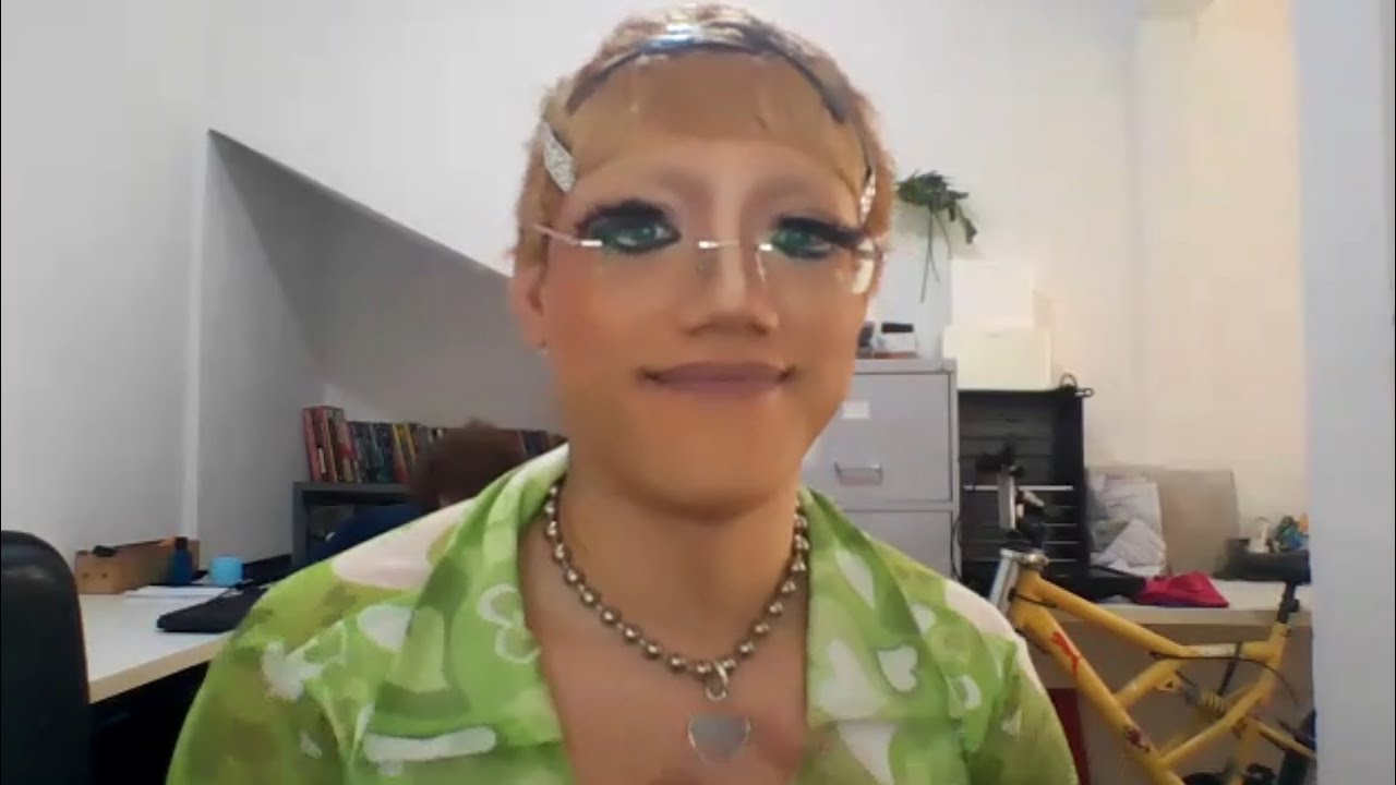 Entrevista com Beth Love - Apresentação Moda e Identidade - YouTube