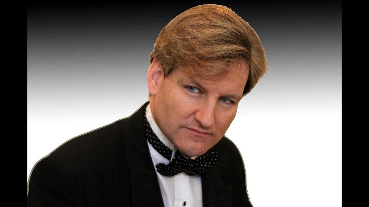 Hyperion Knight plays Beethoven's Moonlight Sonata - YouTube