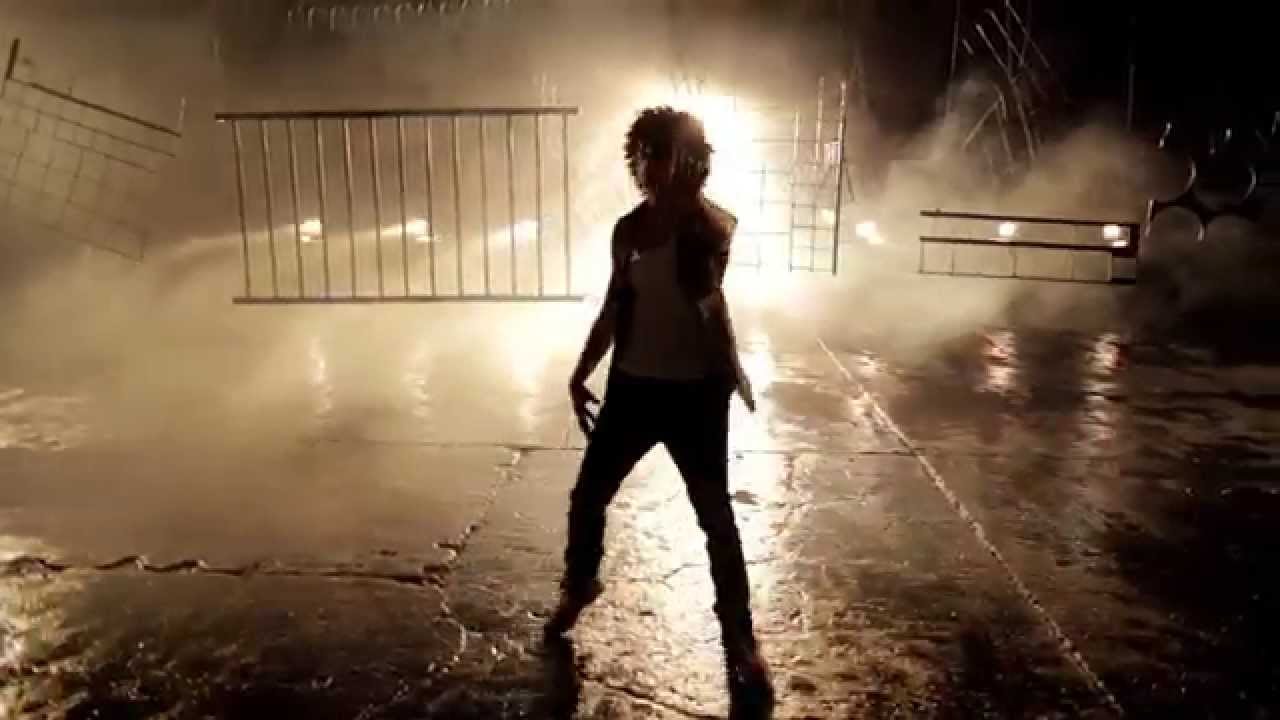 SAAK - #FeelMyHeart (Video Oficial) - YouTube