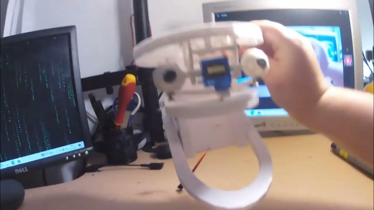 video comment faire un robot humanoïde p:1sur3 - YouTube