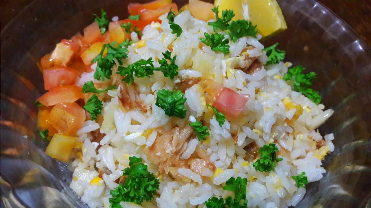 #31: Grilled Salted Fish Fried Rice (Daing Na labahita) - YouTube