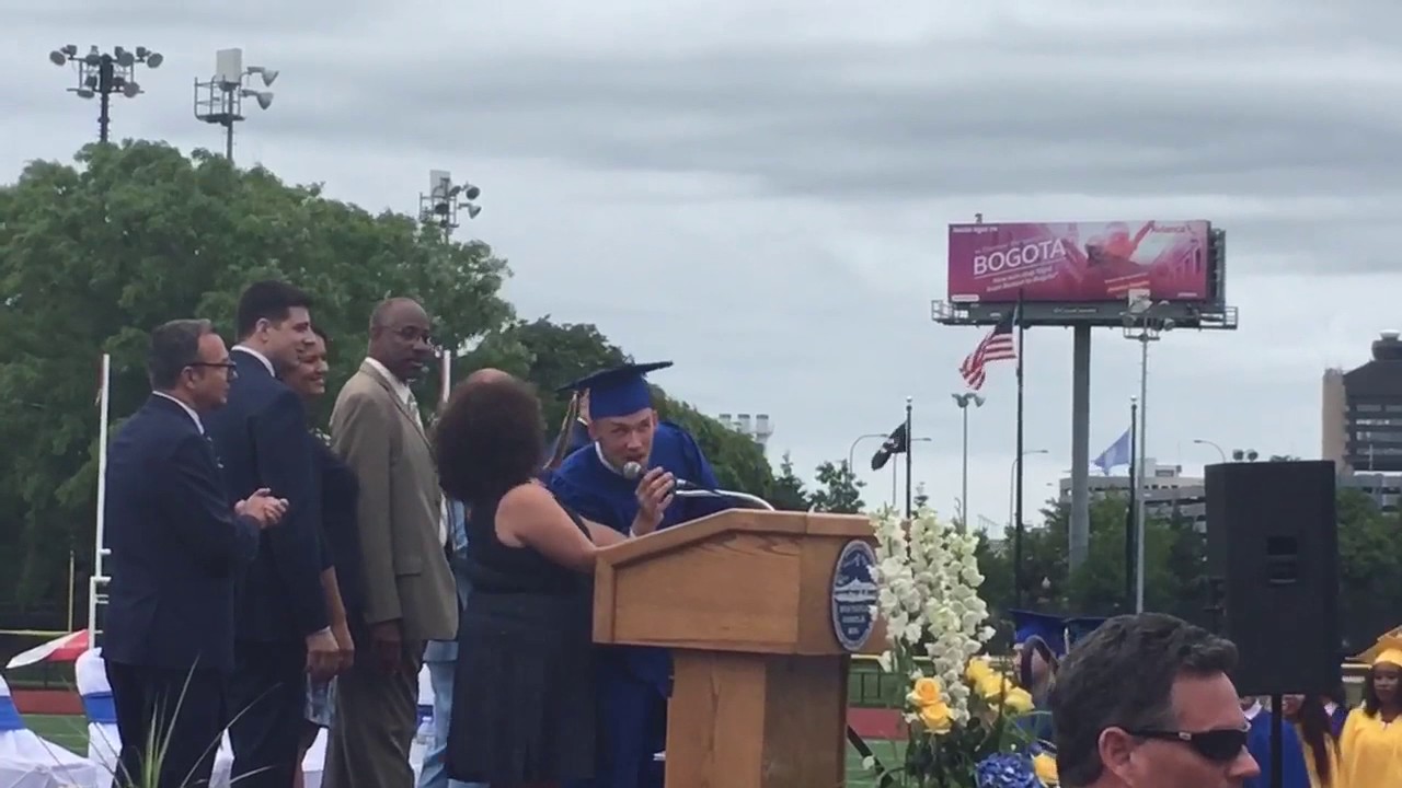 Nick's graduation - YouTube