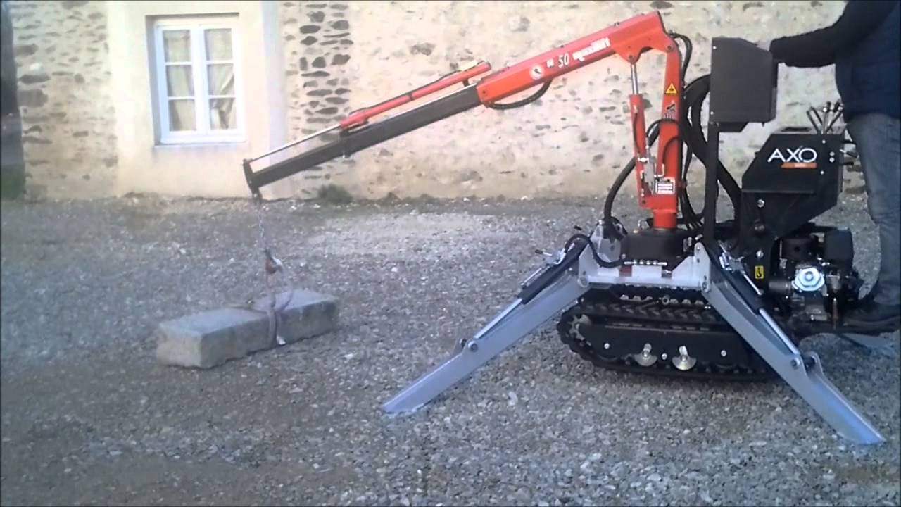 Mini grue maxilift sur chenillard - YouTube