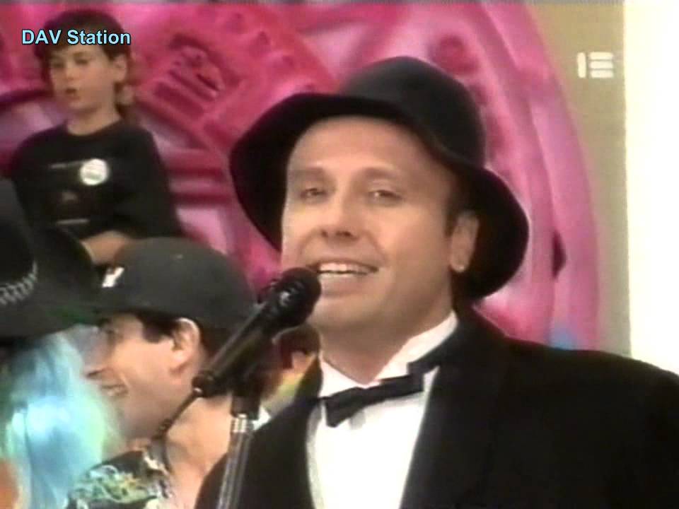 Show de Xuxa 27-12-93 Completo (Exclusivo) 720p - YouTube