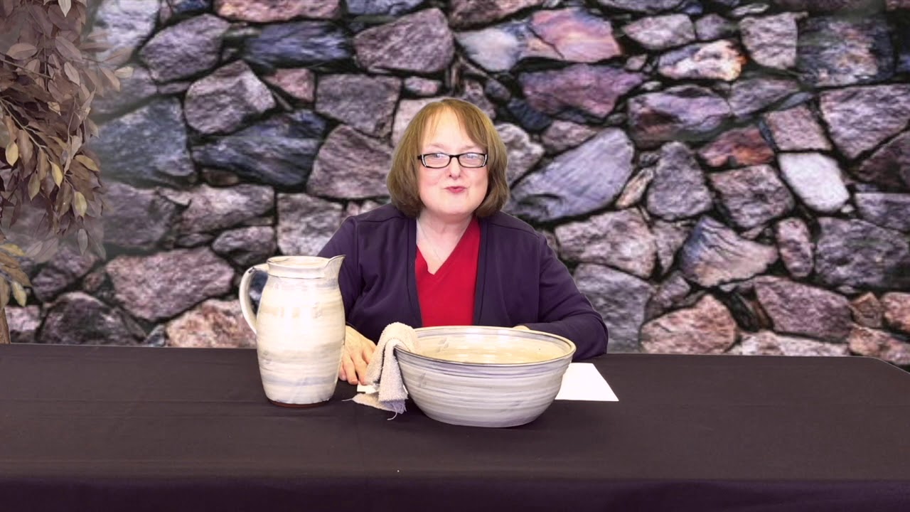 A Maundy Tuesday Meditation - YouTube